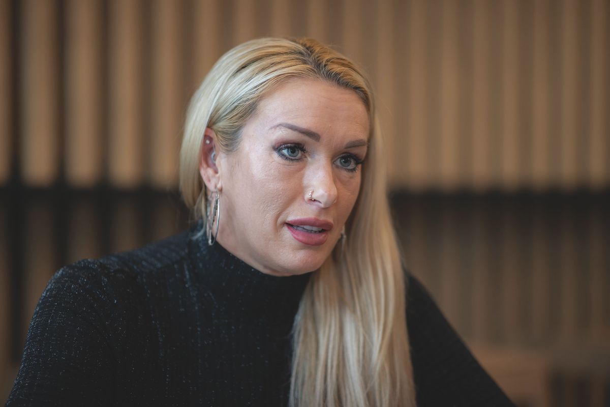 Molnár Anikó egy döglött galambot kapott ajándékba