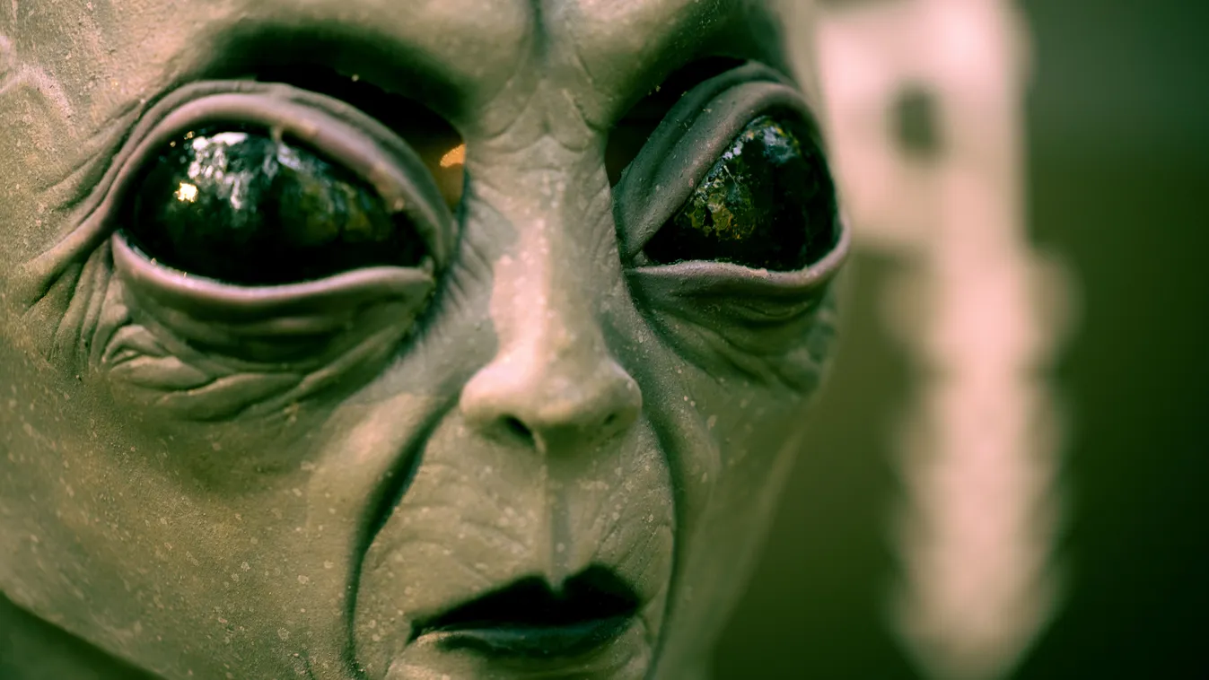 Ufók minden nap: "Naponta látom az idegeneket és közben sírok a ...