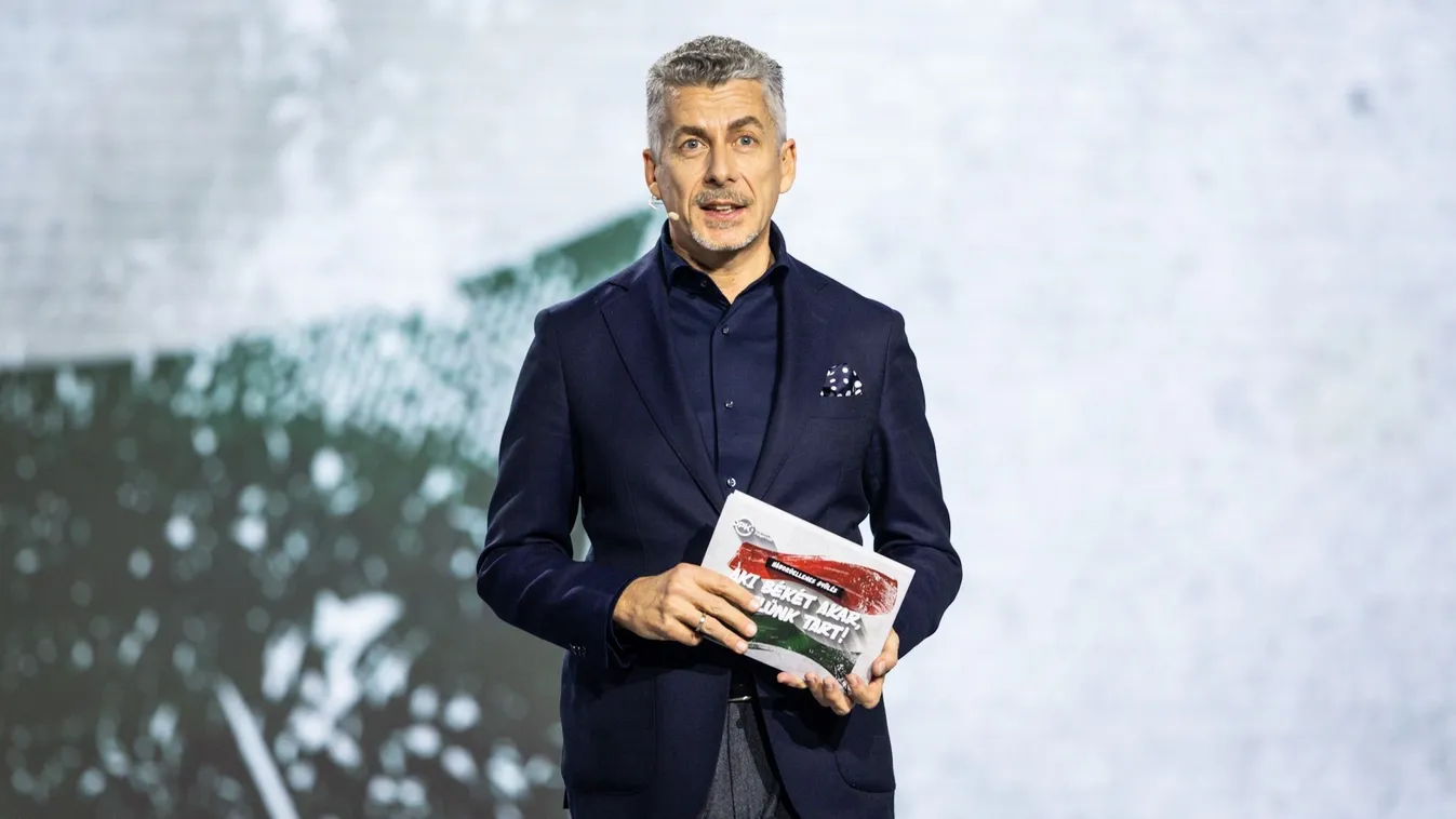 Rákay Philip legjobb pillanatai a Háborúellenes Gyűlések eddigi állomásain